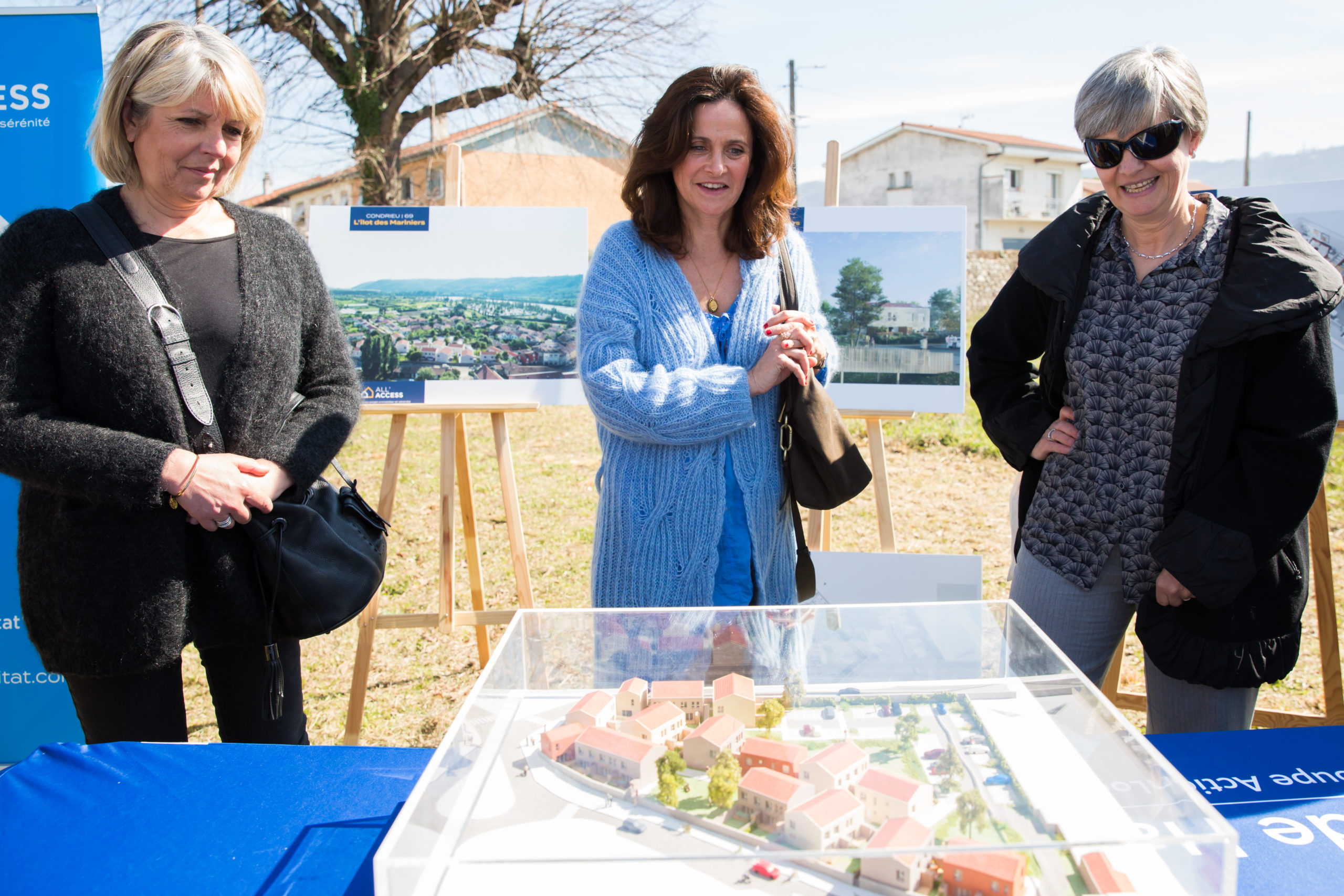 Première pierre à Condrieu - Alliade Habitat